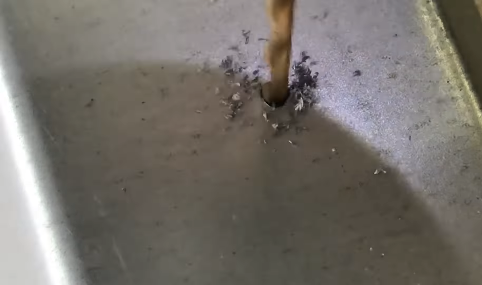 Drilling Tips And Tricks (And Mistakes To Avoid!) - Bestworkshop ...